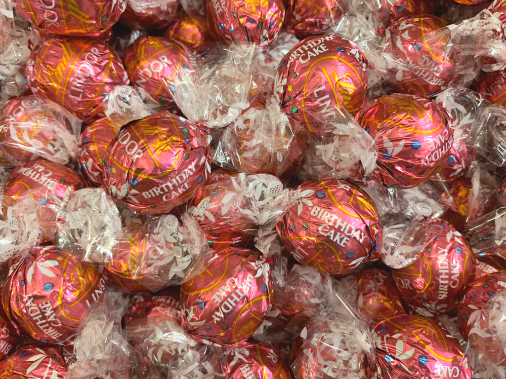 Birthday Cake White Chocolate Lindt Lindor – Chocolate Emporium